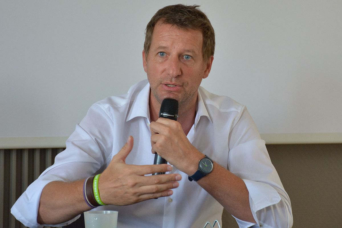 Yannick Jadot : "Je serai le président du climat"