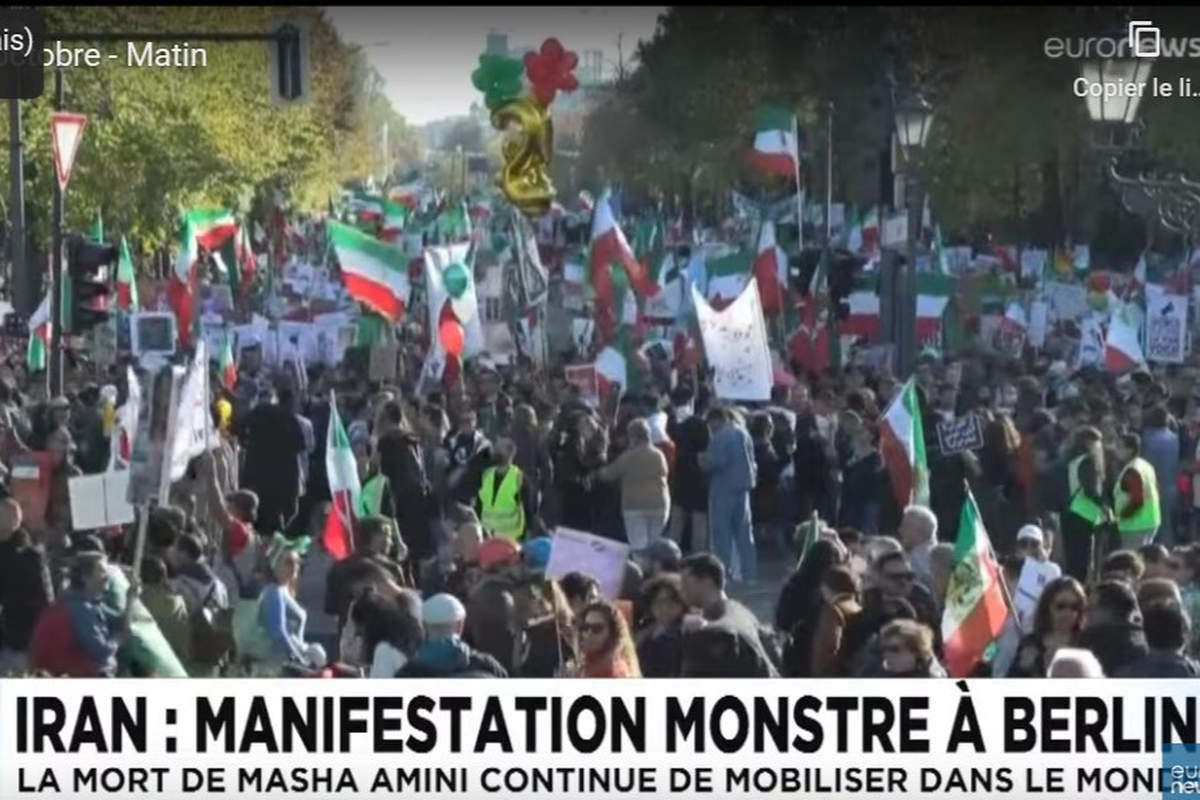 Berlin dans le rue pour Masha Amini et les autres infos du jour