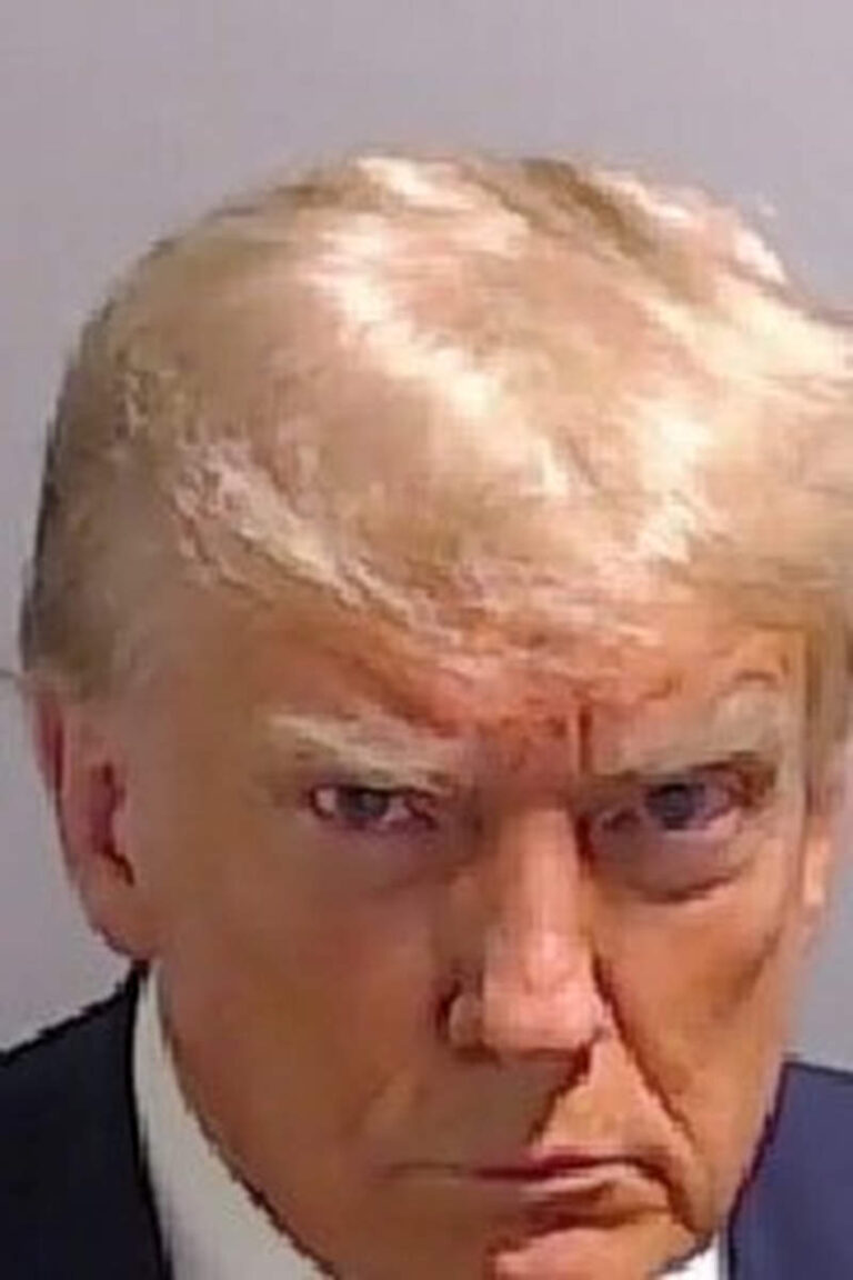Donald Trump passe par la case prison